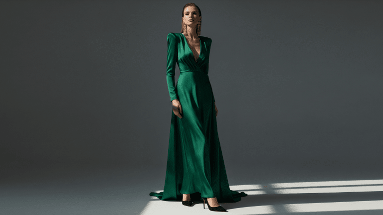 Soft Dramatic Kibbe Style Guide and Outfit Ideas - Beauty And Blog